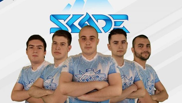 SKADE заменила двух игроков
