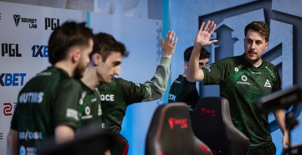 SAW выбила Cloud9 из BLAST Premier Spring Showdown 2024